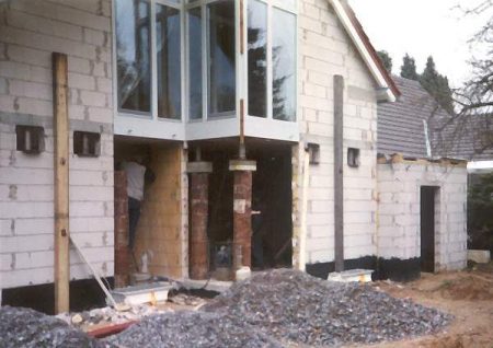 Heben, Senken und Abfangen von Gebäuden | ERKA Pfahl Spezialtiefbau